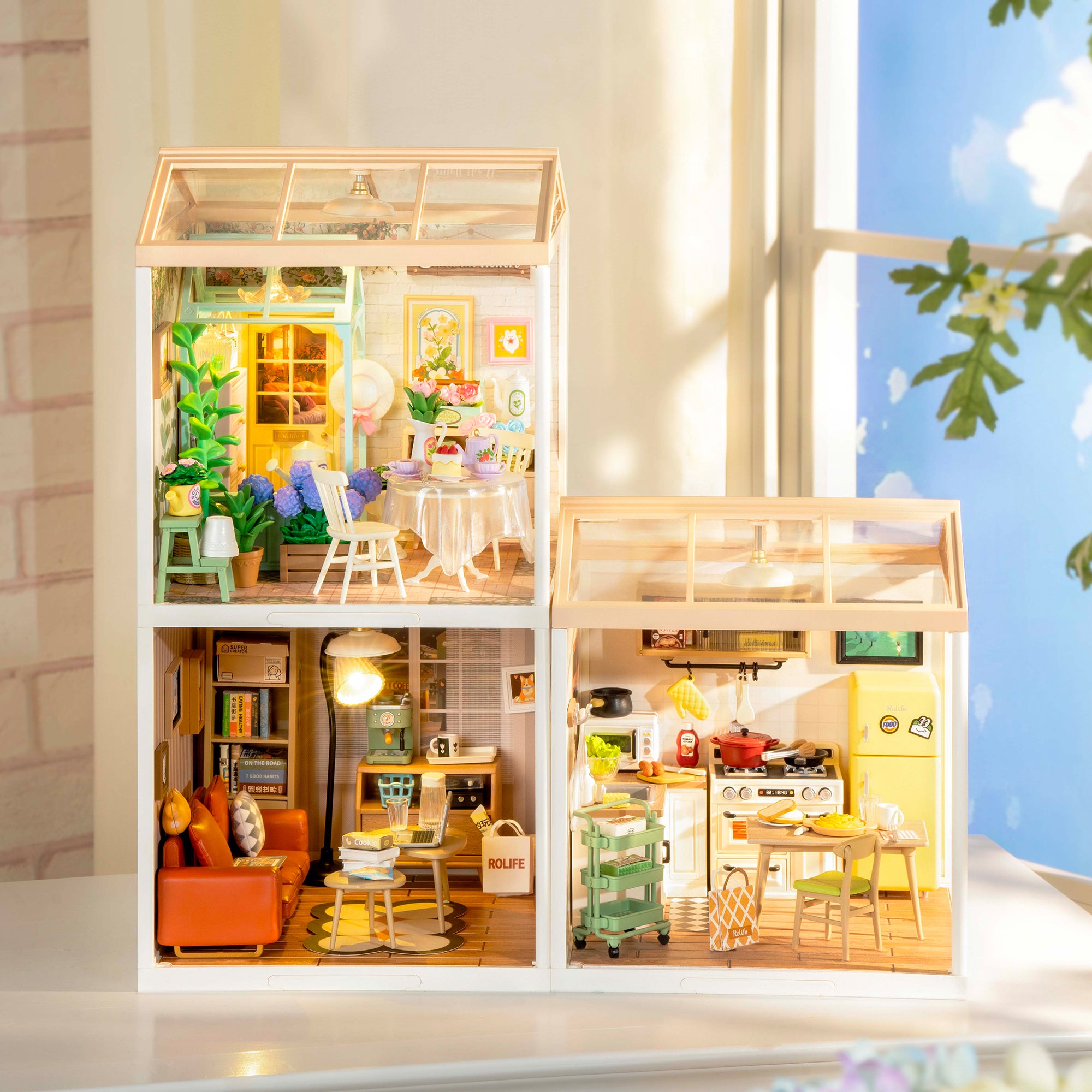 Rolife Super Creator 3-in-1 Set Plastic DIY Miniature House