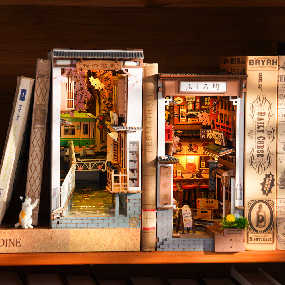 Rolife Sakura Densya Book Nook Kit TGB01 | Robotime Online
