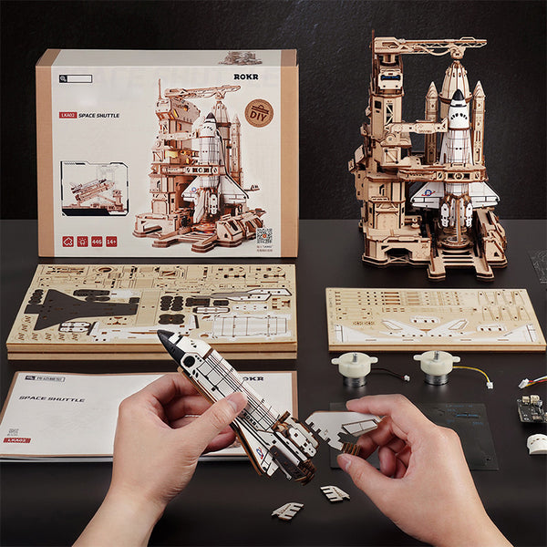 ROKR Space Shuttle 3D Wooden Puzzle LKA02 | Robotime Online